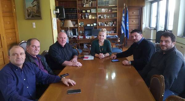 Συνάντηση Δημάρχου Ρήγα Φεραίου με την Αντιπεριφερειάρχη Μαγνησίας για ...